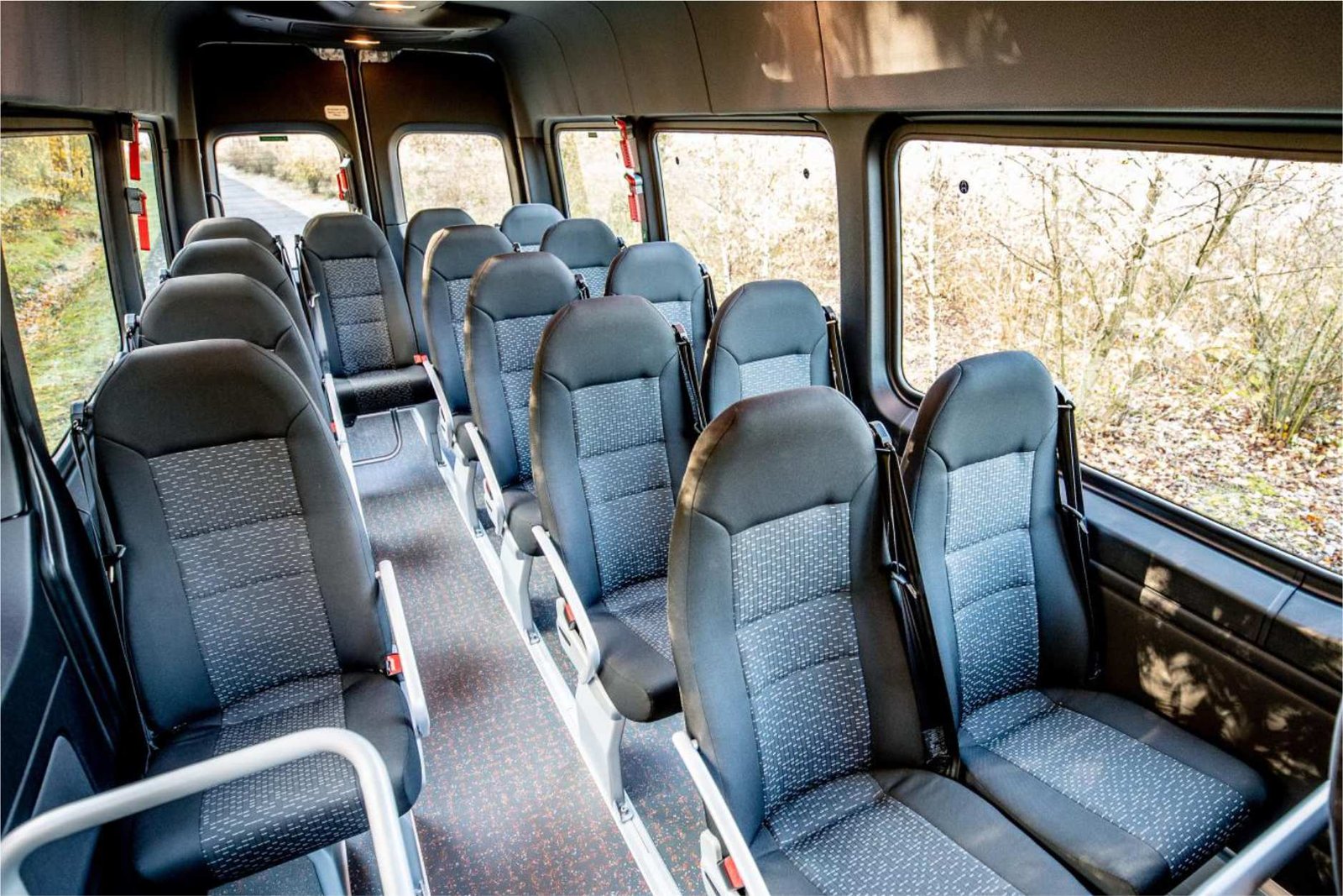 Mercedes Benz Sprinter Transfer - Transfer In Geneva